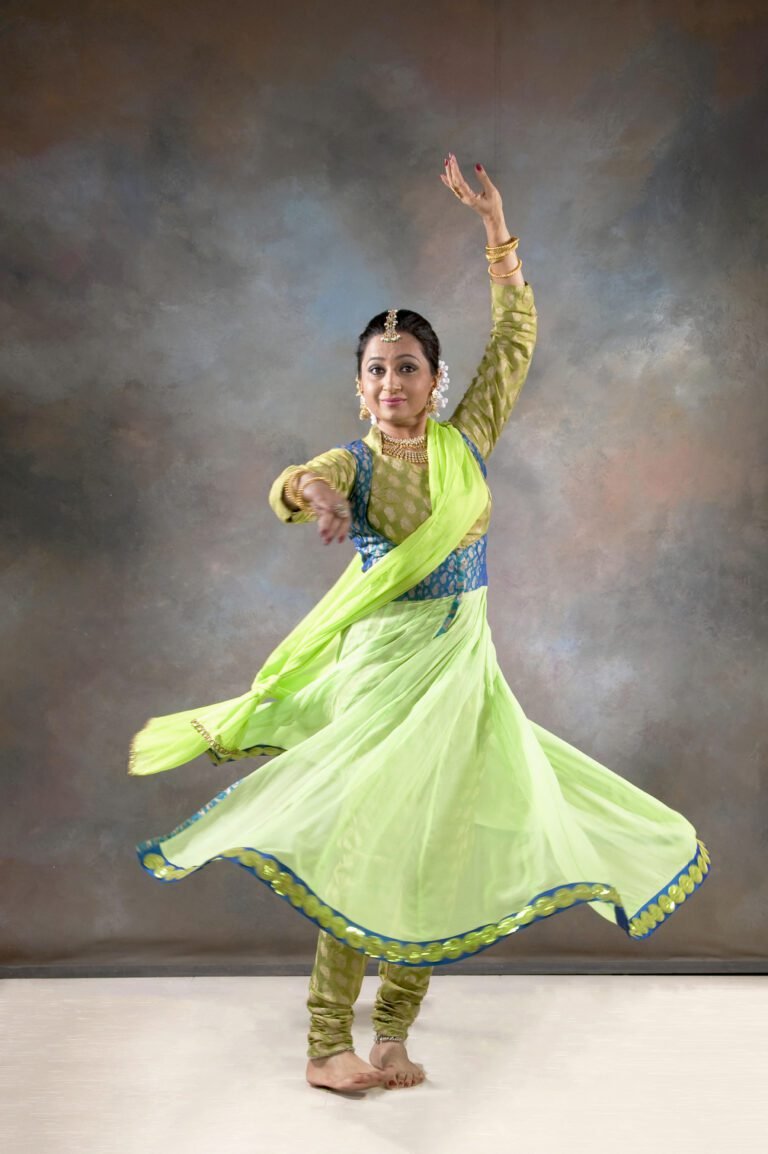 The Rich History and Cultural Significance of Lucknow Kathak Gharana ...